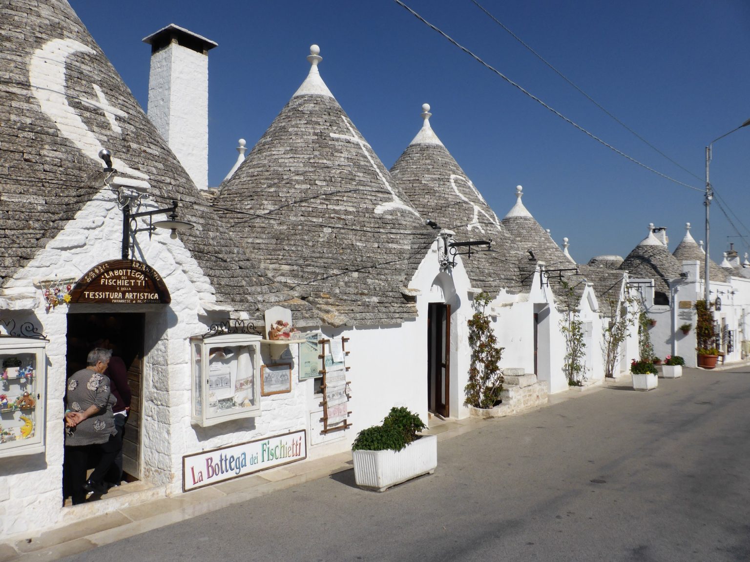 Alberobello – ce poti vedea în orasul cu case ca-n povesti – Vacante ...